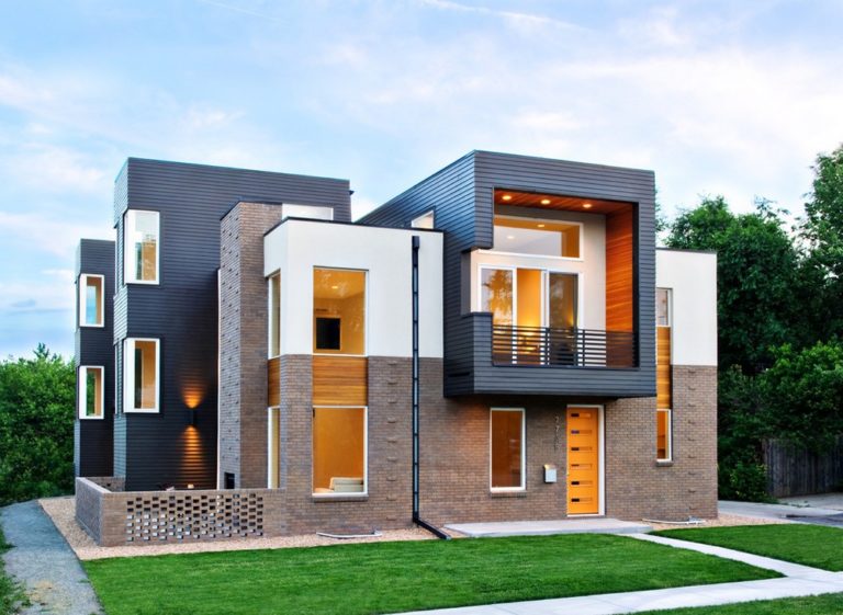 Geometrical & Asymmetrical: Stunning home with interesting construction ...