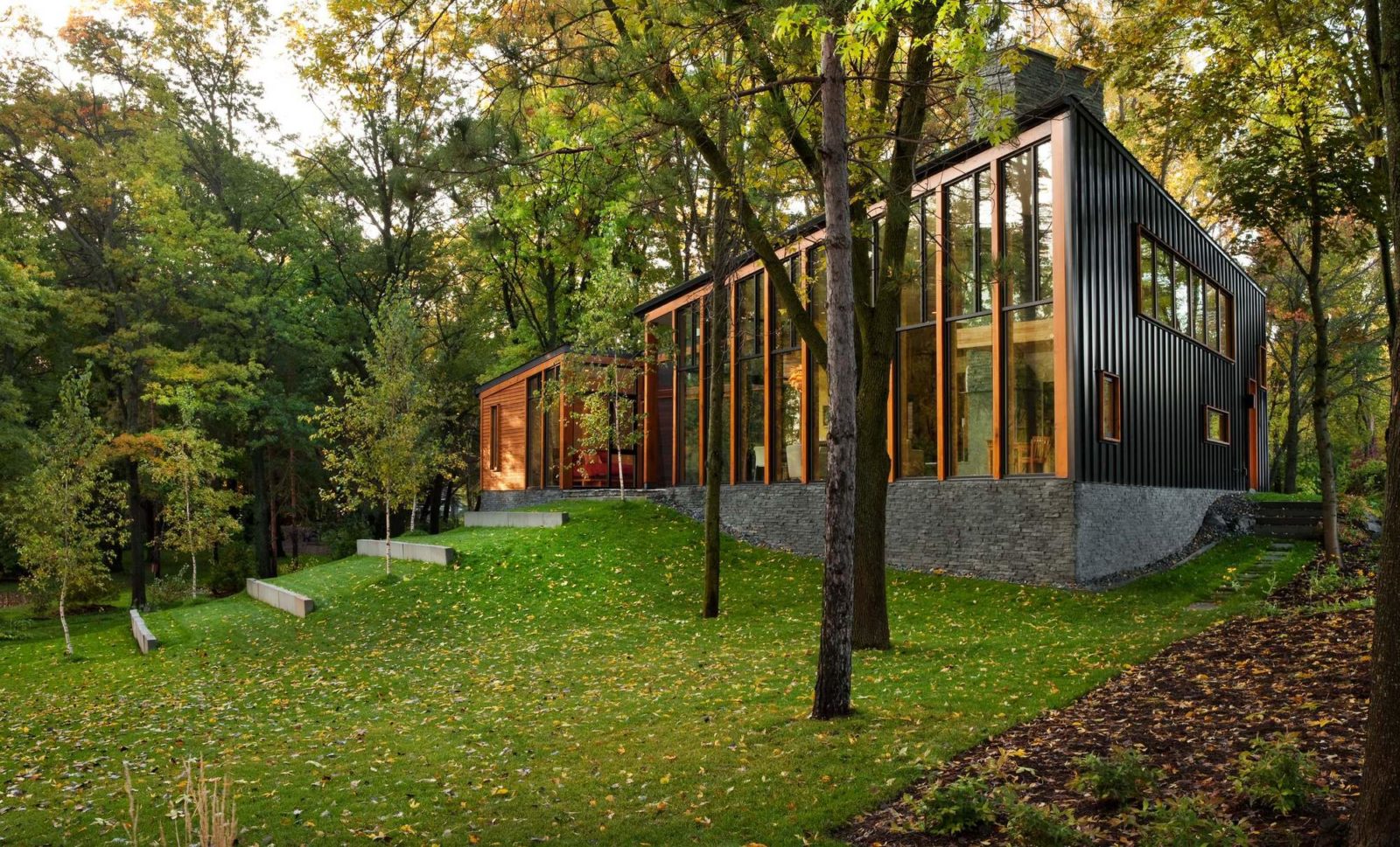 Nested within Nature :Woodland home sits beautifully into its ...