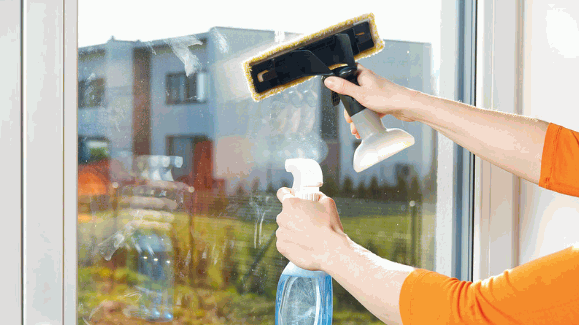 What Is The Best Window Cleaning Equipment - Usual House